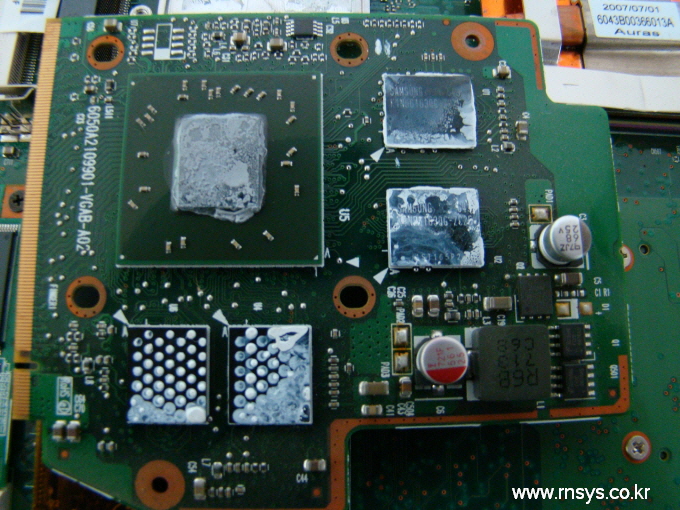 노트북수리 - [도시바 노트북] 도시바 satellite A200 화면불 노트북수리