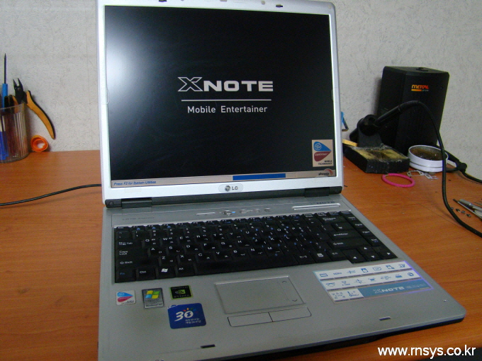노트북수리 - [LG XNOTE LS75 노트북수리] LS75 화면깨짐증상 노트북수리 (경남)
