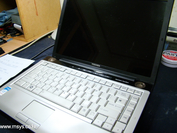 노트북수리 - [도시바 M200] 노트북고장 무한재부팅되는 노트북수리 (서울)